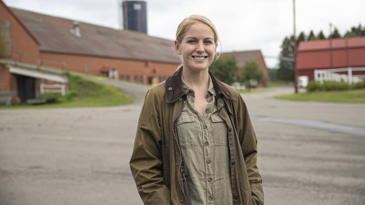 Isoa sukutilaa pyörittävä Ellen Rydbeck, 30, on outolintu keski ...