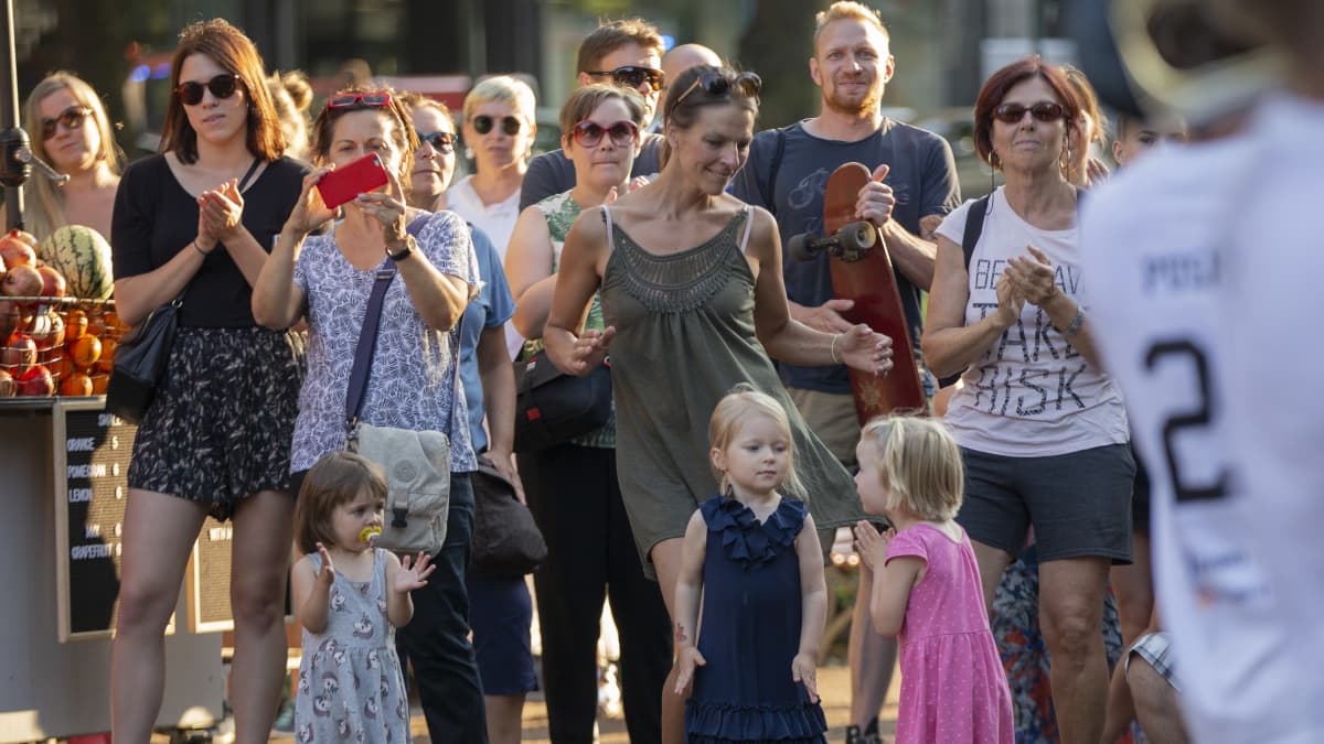 "Jos olet tarpeeksi hyvä kadulla, silloin osaat soittaa", sanoo ...