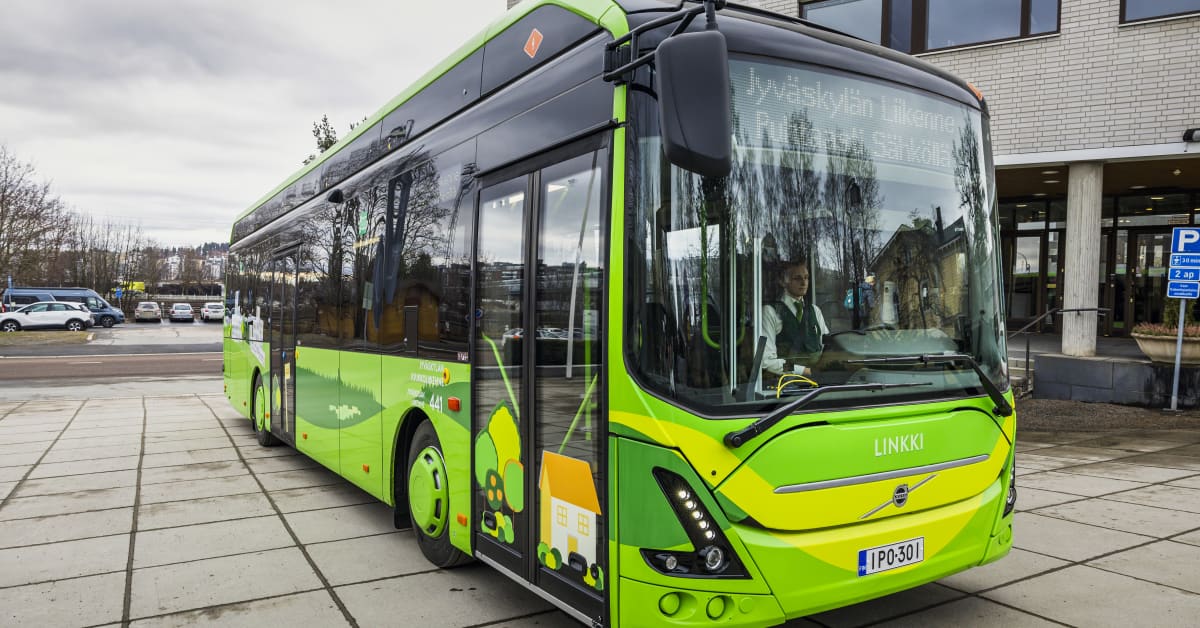 Surisevat sähköbussit saapuvat Jyväskylään – uudistus ei tule nostamaan ...