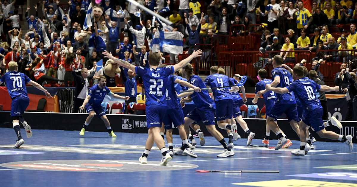 Finland stage stunning comeback to win floorball world title | Yle News ...