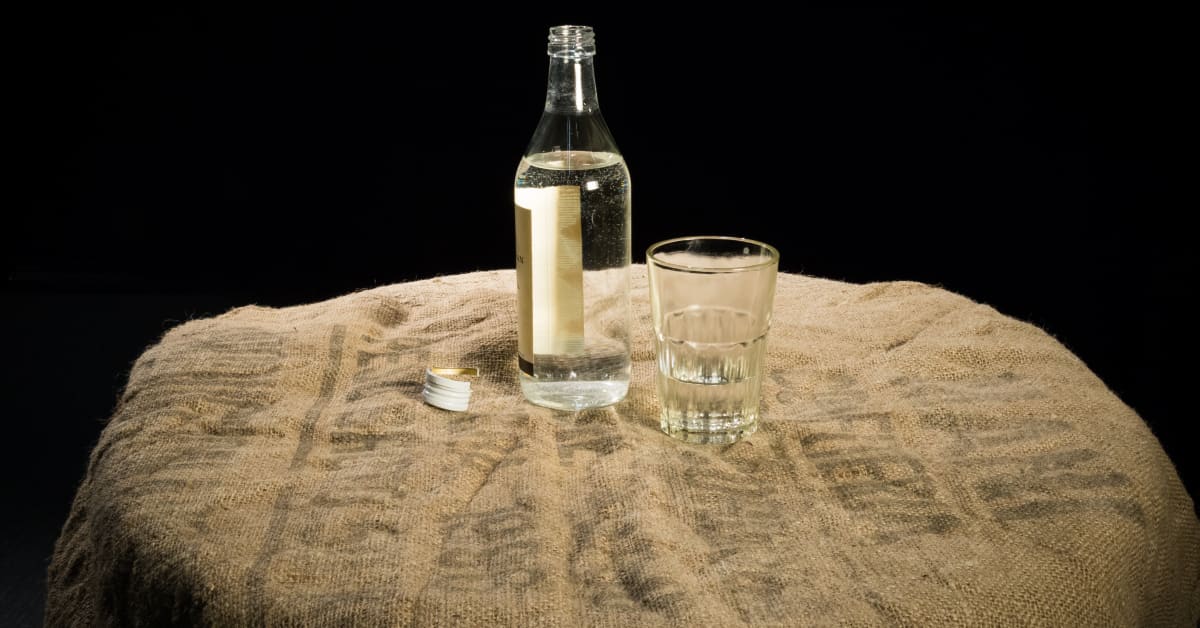 Itä-Savo: Alaikäisten epäillään saaneen väkevää viinaa ja ...