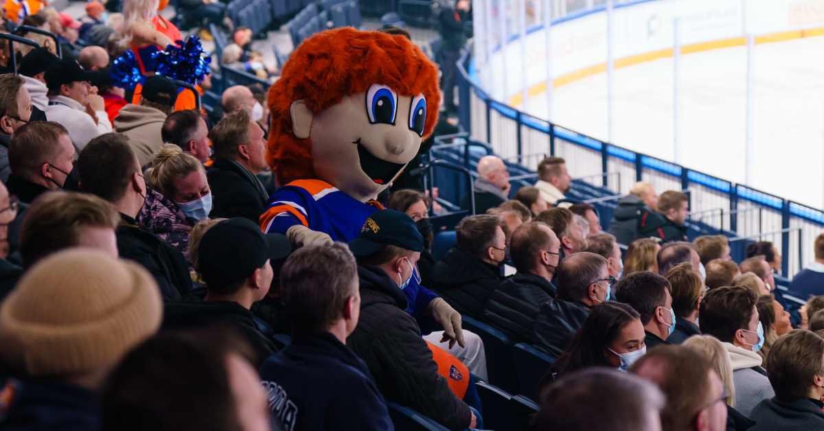 SM-liigan erikoinen episodi jakaa mielipiteitä – Ruotsissa veistellään ...