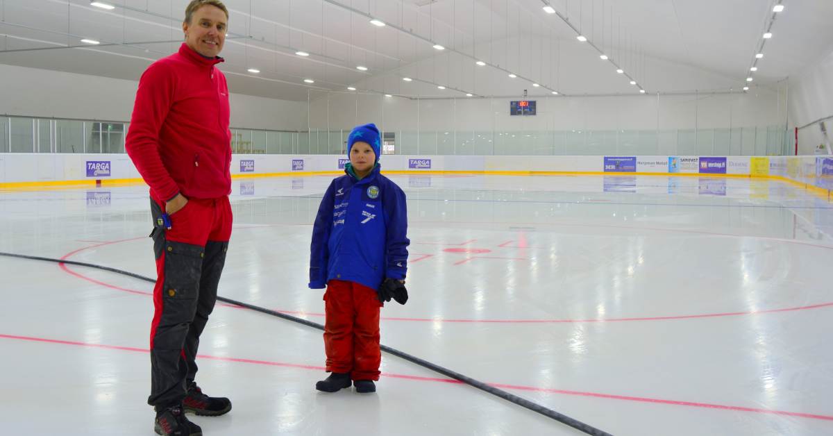 På söndag skrinnas det i Malax ishall | Österbotten | Svenska Yle