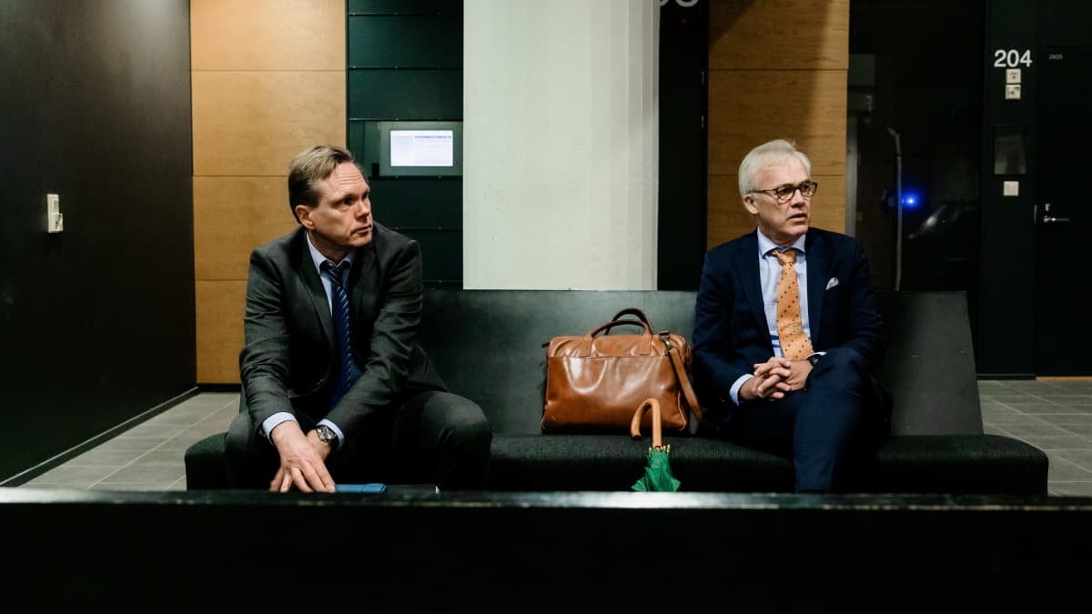 Kansanedustaja Kärnän on poistettava loukkaavat twiitit, vaatii ...