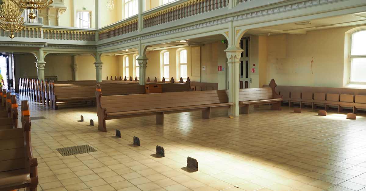 Urut, kruunut ja penkit talteen – Mikkelin tuomiokirkon peruskorjauksen valmistelut ohi | Etelä ...