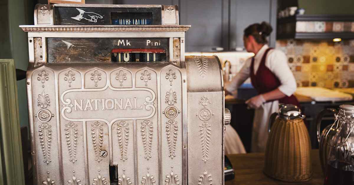 Langs handelshus, Brahestad | Egenland | Svenska Yle