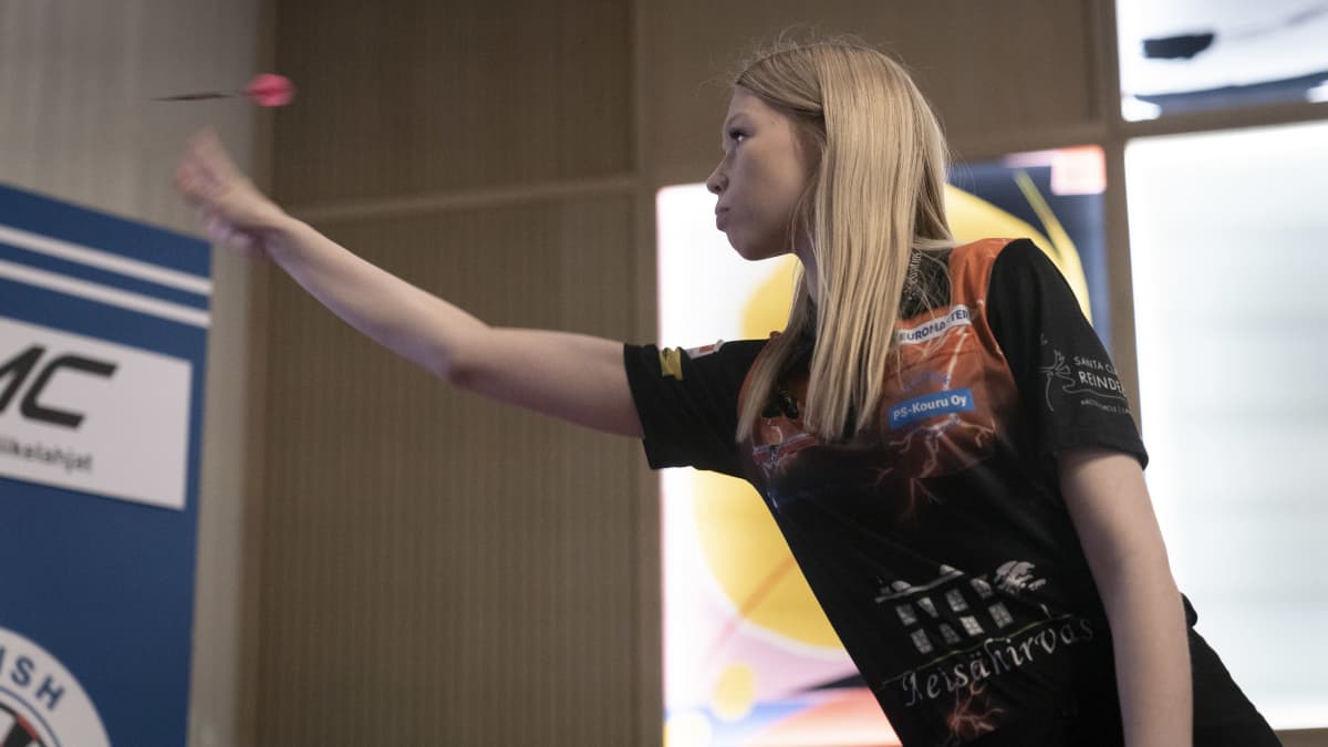 Iida Lanko, 15, on dartsin suurimpia suomalaislupauksia – idolin ...