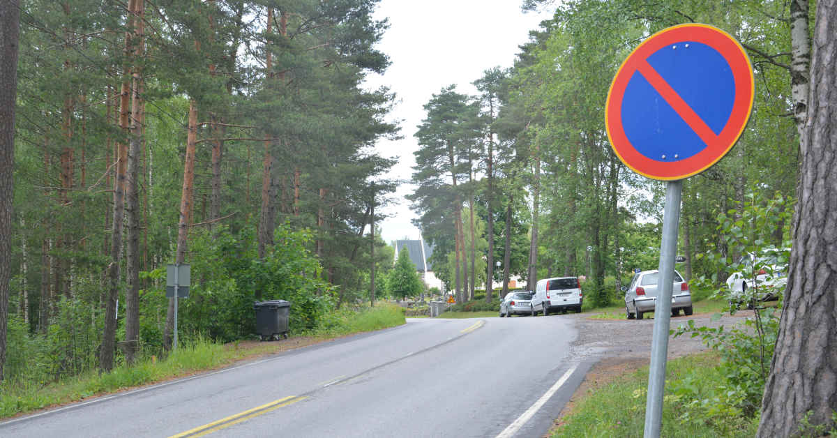 Parkeringsproblem i Bromarv | Västnyland | Svenska Yle