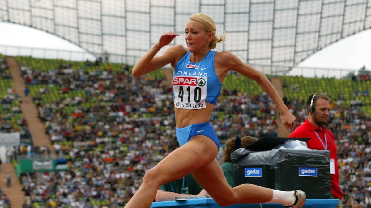 Heli Koivula veikkasi SE-tuloksensa menevän rikki Paavo Nurmen kisoissa ...