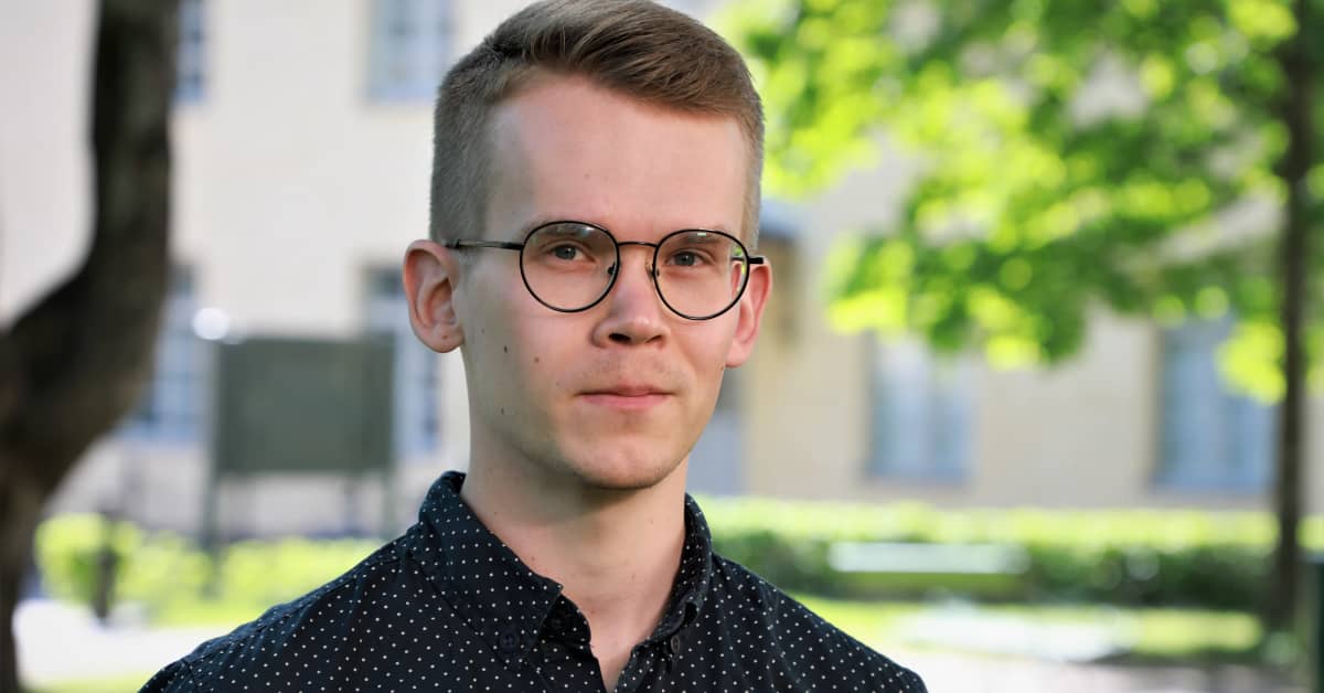 Poll reveals gender split over restrictions on right to strike | Yle ...