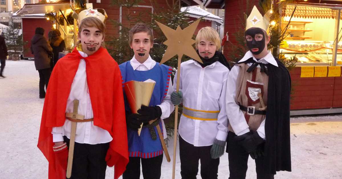 Eva Frantz: Är morianernas kung en rasistisk figur? | Samhälle ...