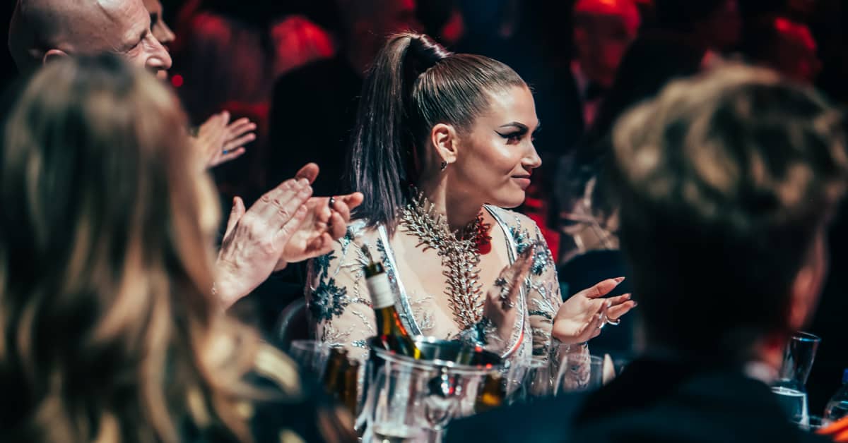 Bess kahmi peräti neljä Emma-pystiä – katso tästä kaikki palkitut ...