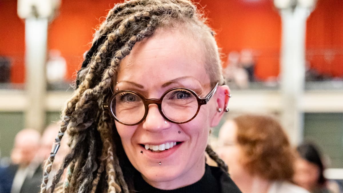 Sari Nevalaisen perheeseen kuuluu 10 lasta – tänään presidentti Sauli ...