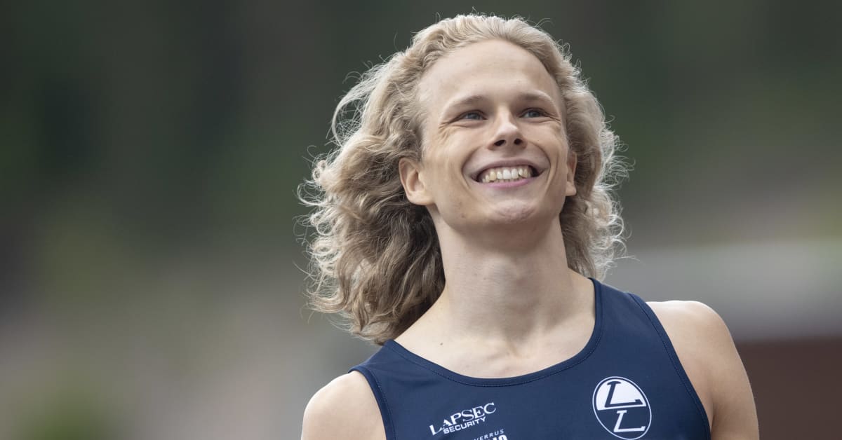 Kolmiloikkaaja Aaro Davidila ja maastojuoksija Johanna Peiponen ...