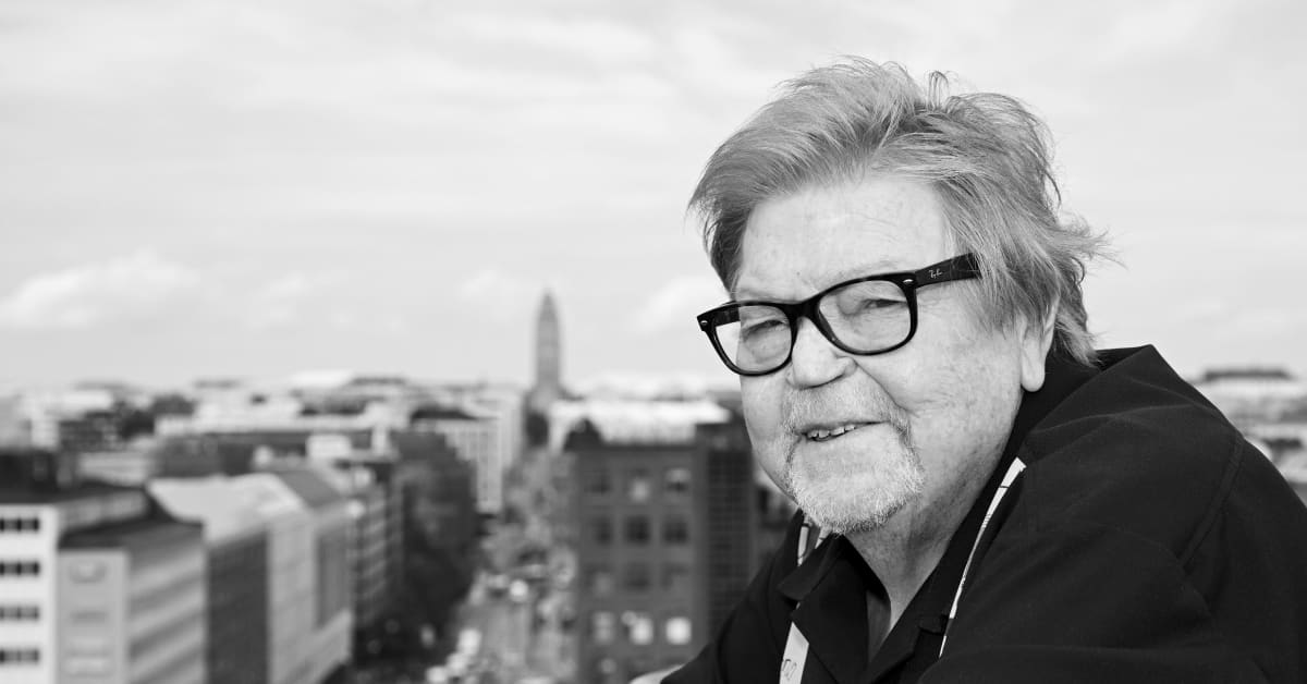 ”Jussi Raittinen heittäytyi musiikkiin viimeistä hiustupsua myöten ...