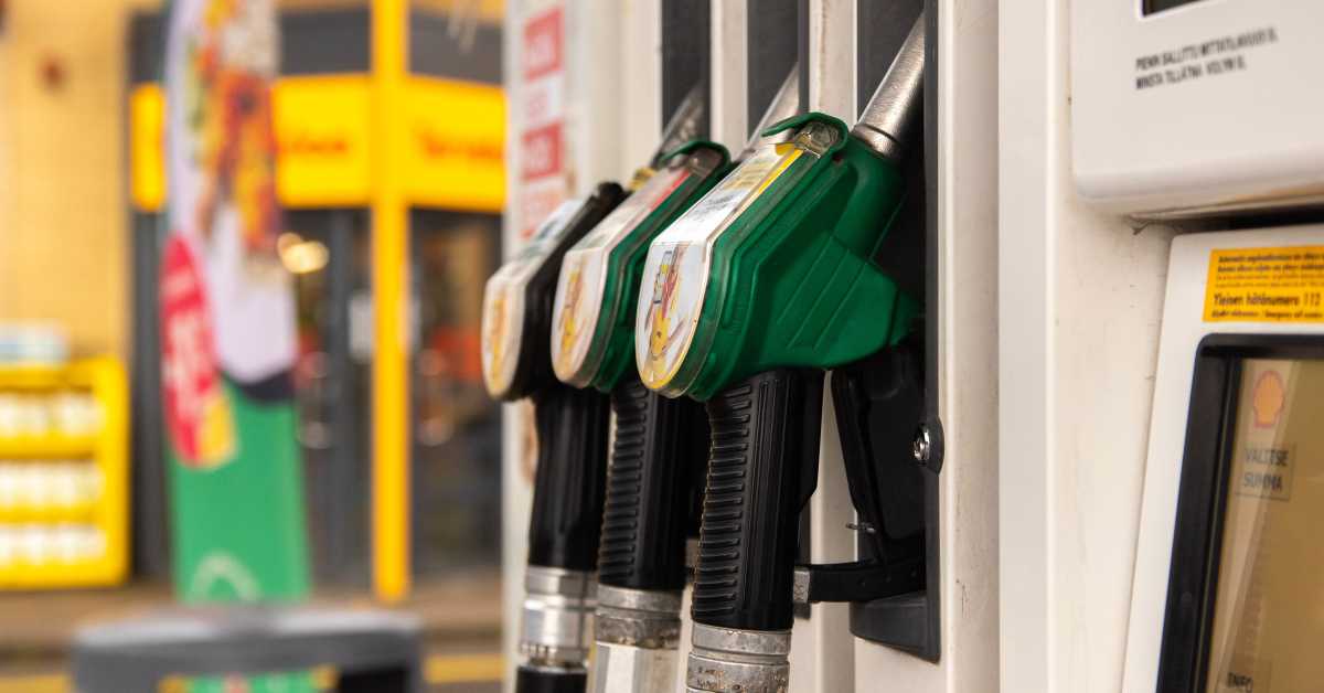 Lakot alkavat maanantaina – näin ne vaikuttavat arkeesi | Kotimaa | Yle