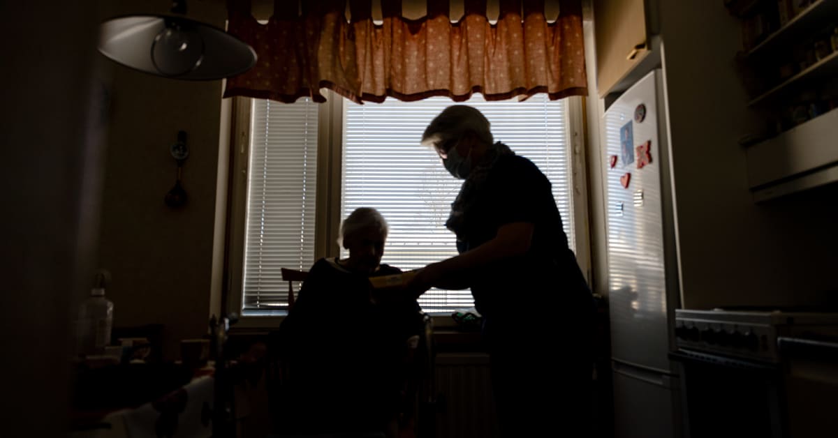 Hyvinvointialue purkaa hoivajonoja viemällä palvelut vanhusten koteihin ...