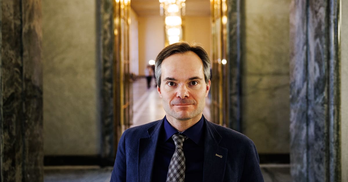Kai Mykkänen jatkaa kokoomuksen eduskuntaryhmän puheenjohtajana, Eeva ...