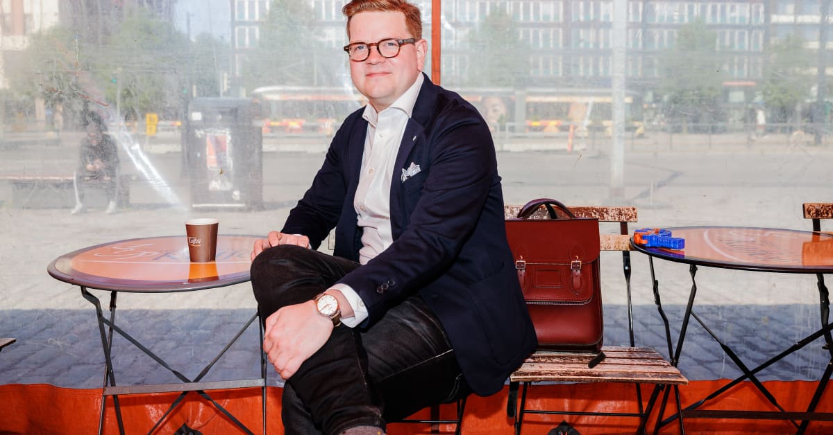 SDP:n puoluesihteerikisaan saatiin ensimmäinen nimi | Politiikka | Yle