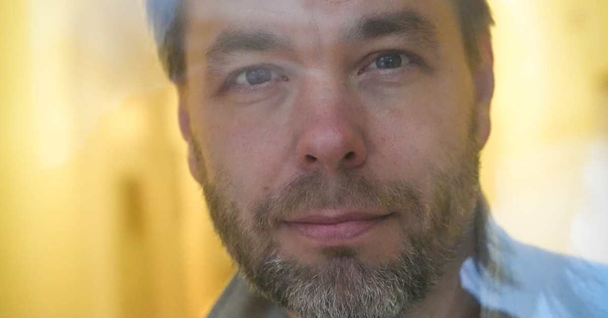 Tecknaren och satirikern Ville Ranta utsedd till årets journalist ...