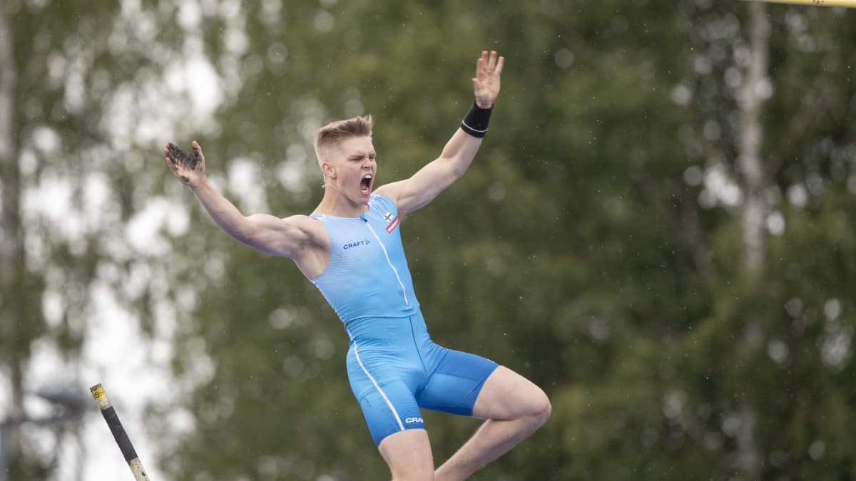 Veera Mattila sensaatiomaisesti nuorten EM-hopealle 800 metrillä ...