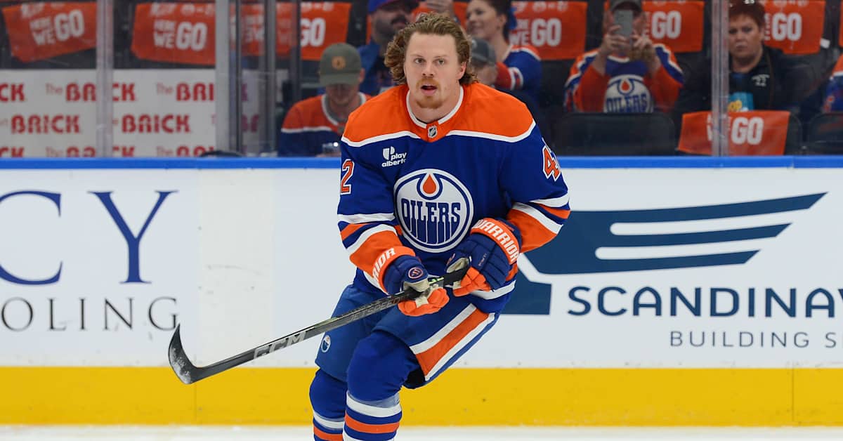 Kasperi Kapanen nousi katsomosta eturiviin | Urheilu lyhyesti | Yle Urheilu