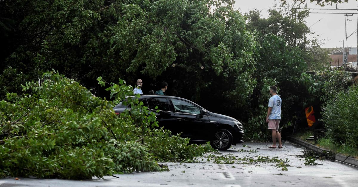 Video: Etelä-Euroopan helteet purkautuivat rajuna myrskynä Balkanilla ...