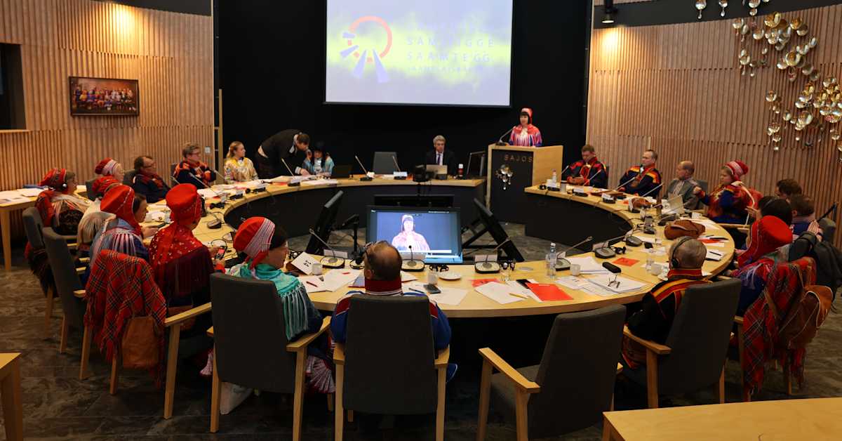 Sämitige njunoš ij muttum vuosmuš čuákkimist: saavâjođetteijeeh láá ...