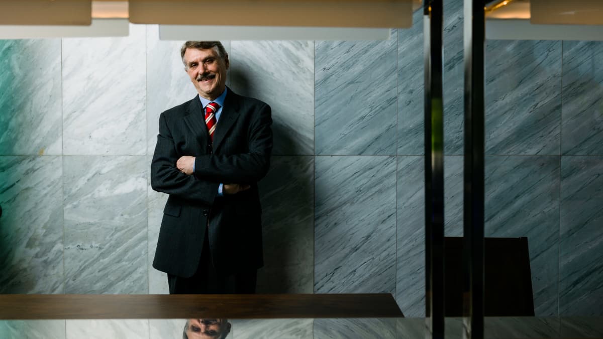 Gordon Guyatt on yksi maailman arvostetuimmista lääketieteilijöistä ...