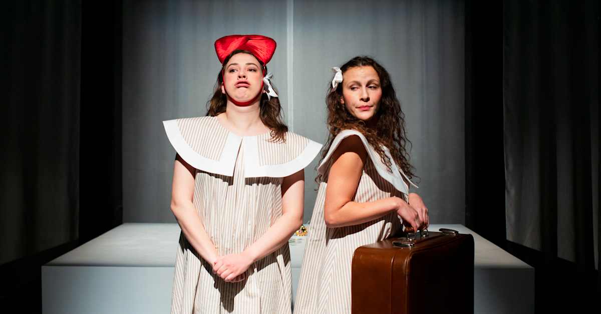 Teater: Systrarna Mannerheim som blev nunna och salongslejon får ...