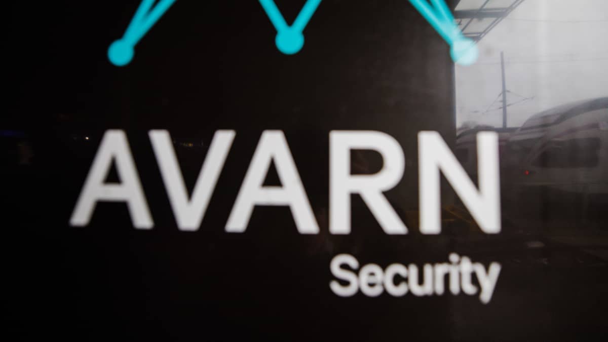 Все задержанные охранники из компании Avarn Security были отпущены на ...