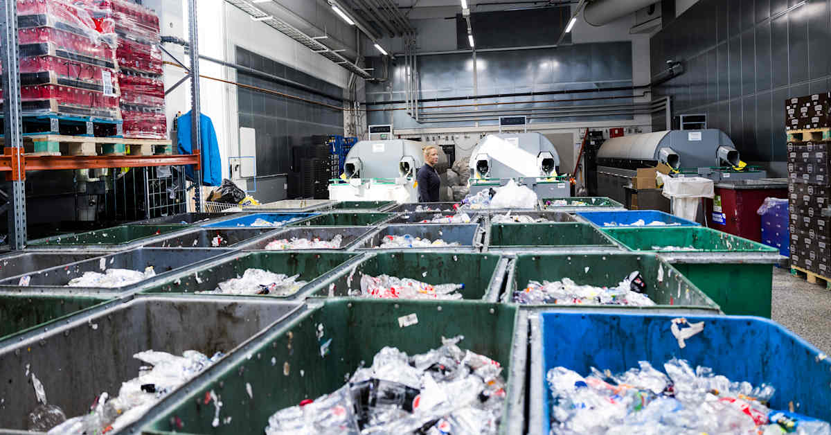 Finland recycles record number of bottles, cans | Yle News | Yle