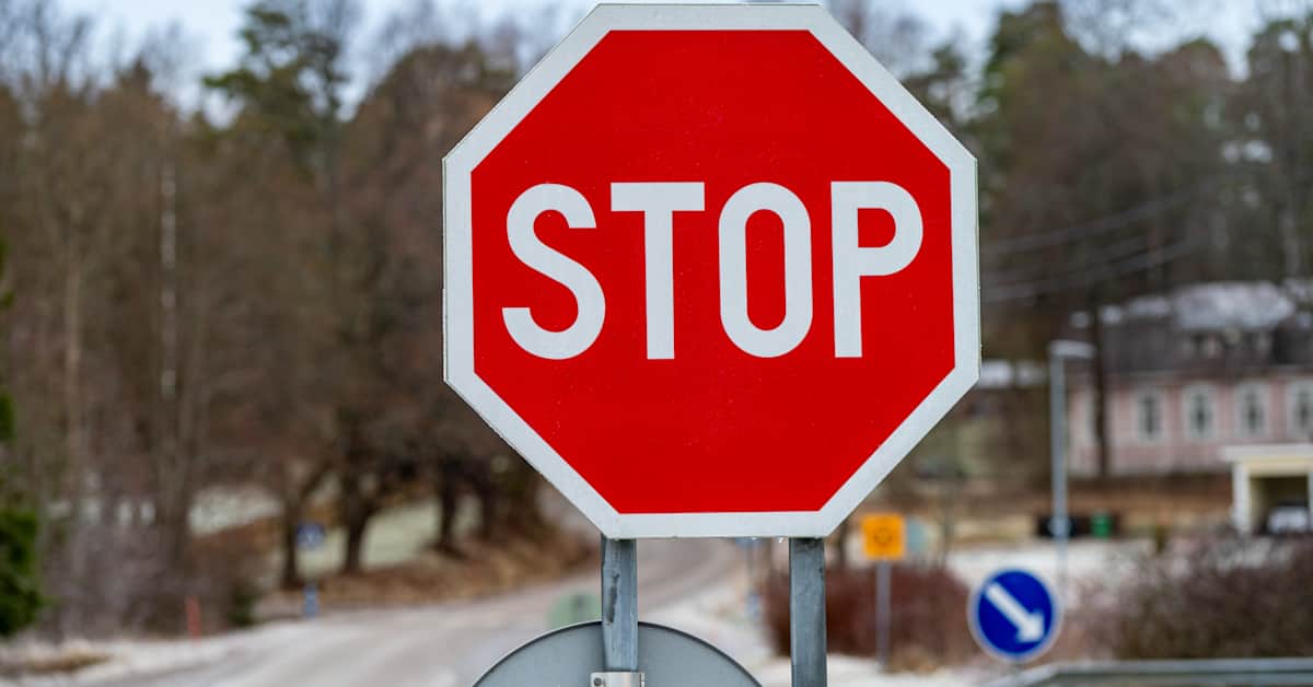 Stop-merkin takaa ajanut aiheutti kolarin Porissa | Satakunta | Yle