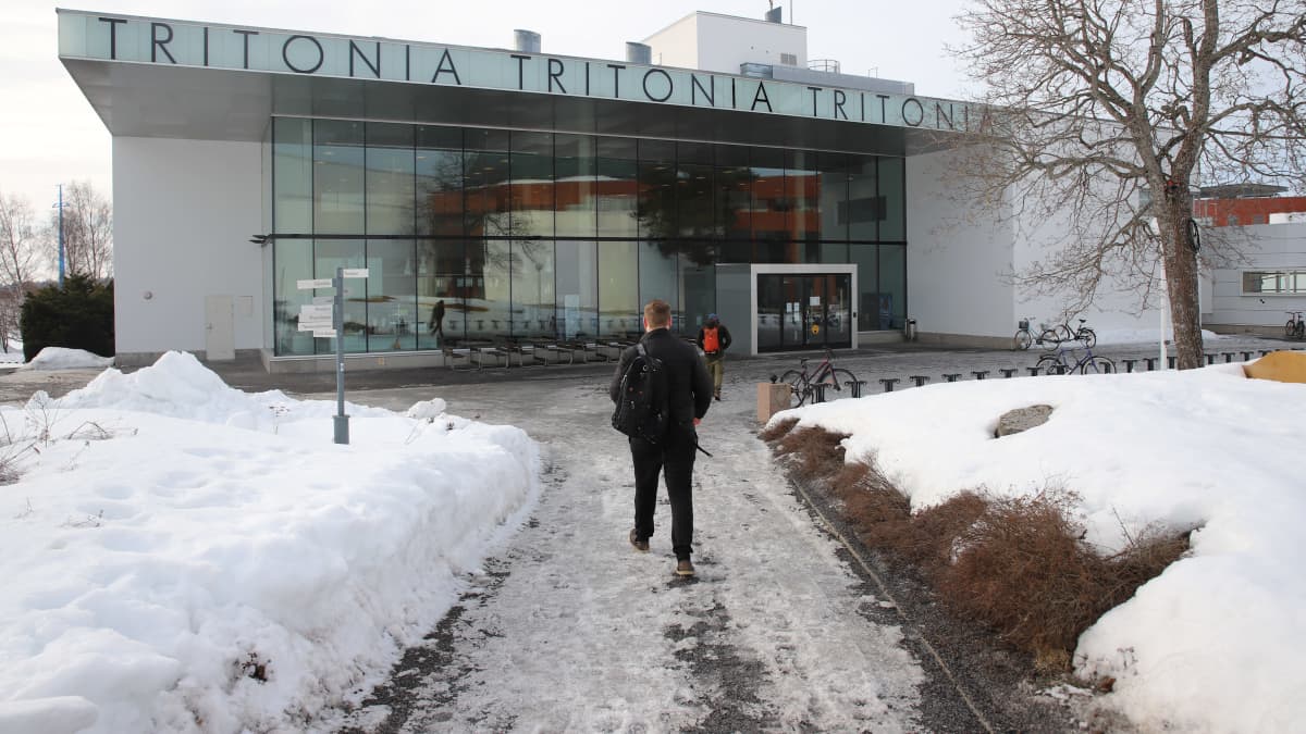 Vaasan yliopiston entinen tiedekirjasto Tritonia on saanut uuden nimen ...