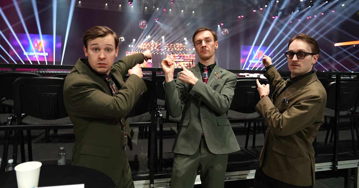 KAJ längtar efter att få klappa katten och basta ensamma | Inrikes ...