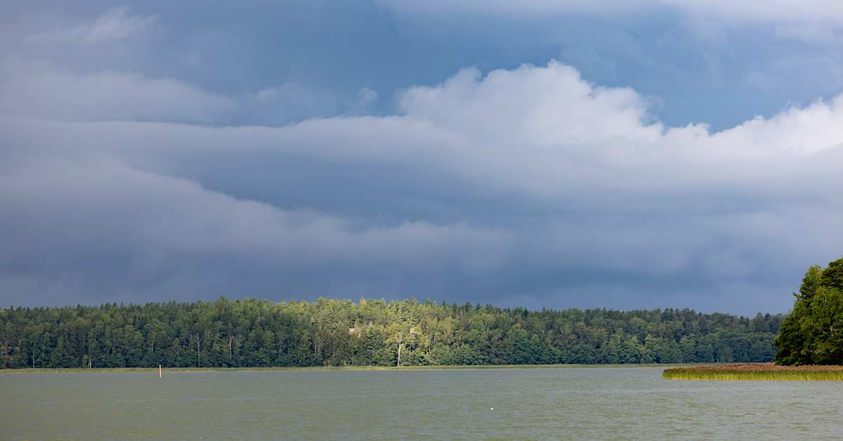 Helteet ohi – viikolla sadetta luvassa ”joka päivä vähän jossain ...
