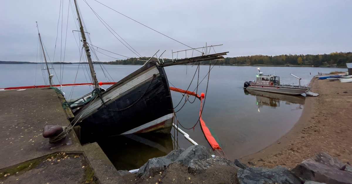 Ägaren okänd – Hangö stad betalar för att sjunken trålare avlägsnas ...
