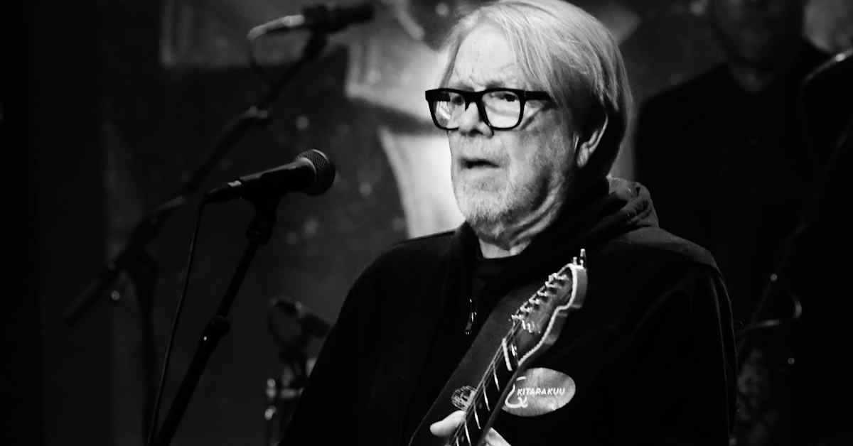 Kummeli-tähti Heikki Silvennoinen on kuollut | Uutisia lyhyesti | Yle