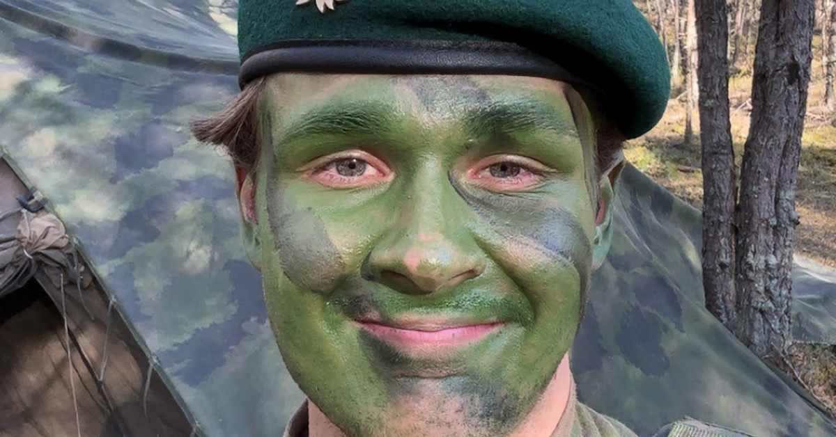 Tidigare beväring om rabaldret kring gummistövlar under marscher ...