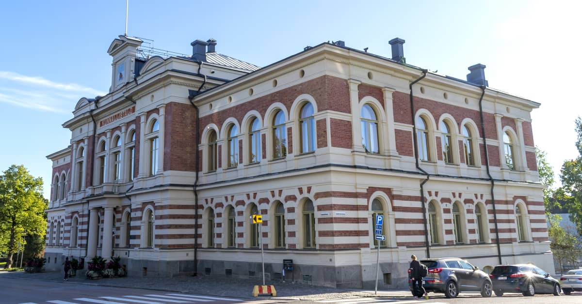 Jyväskylän kaupunki aloittaa yt-neuvottelut syksyllä – toimet voivat ...