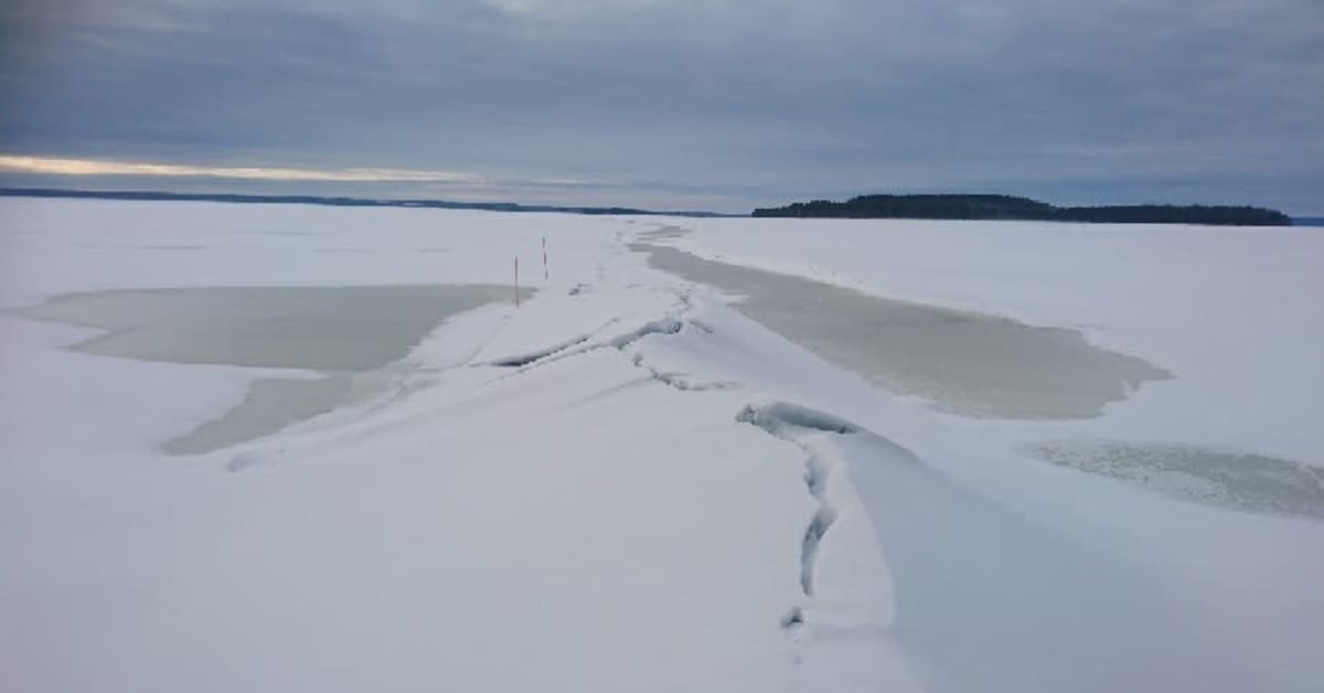 Kalassa ollut mies juuttui moottorikelkalla lähes kymmenen metriä ...