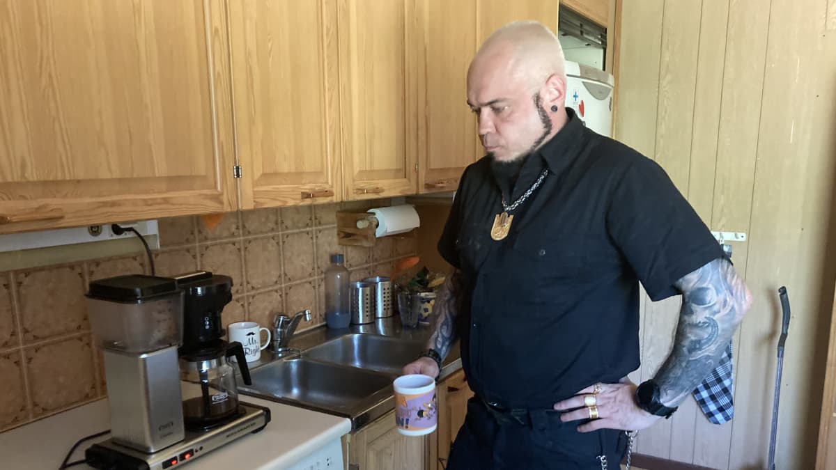 Aivo- ja niskavammainen Sami Vainikka ei pysty edes imuroimaan ...