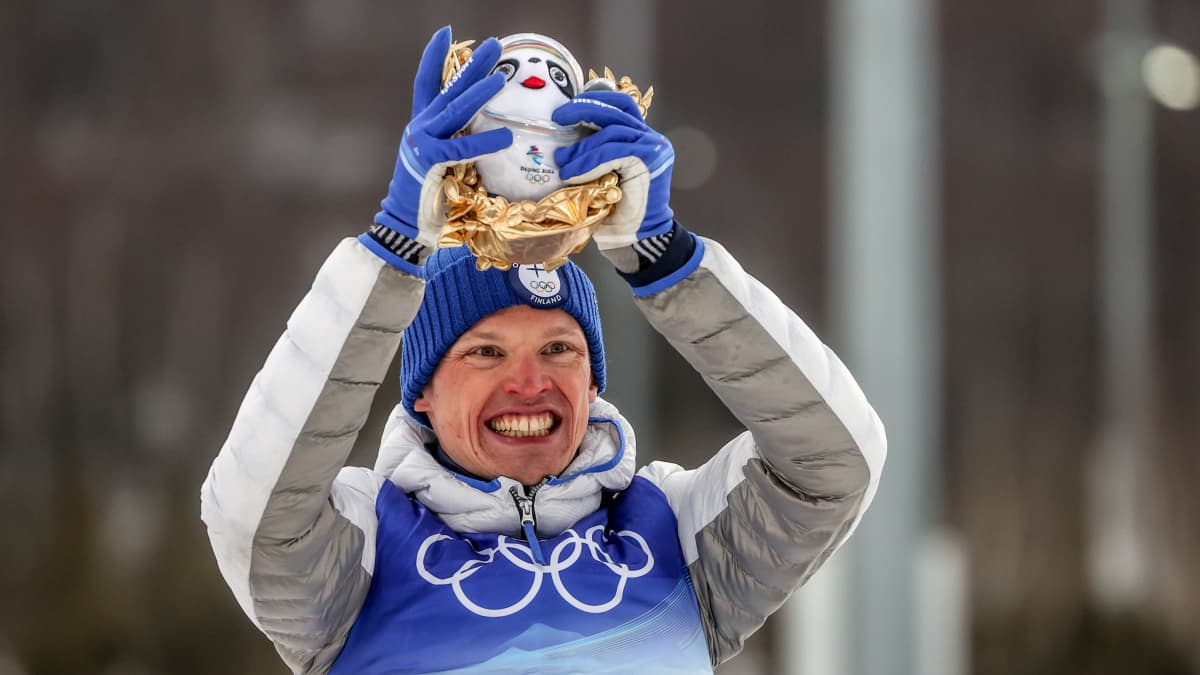 Iivo Niskanen myönsi Kalle Palanderille ja Janne Ahoselle ...
