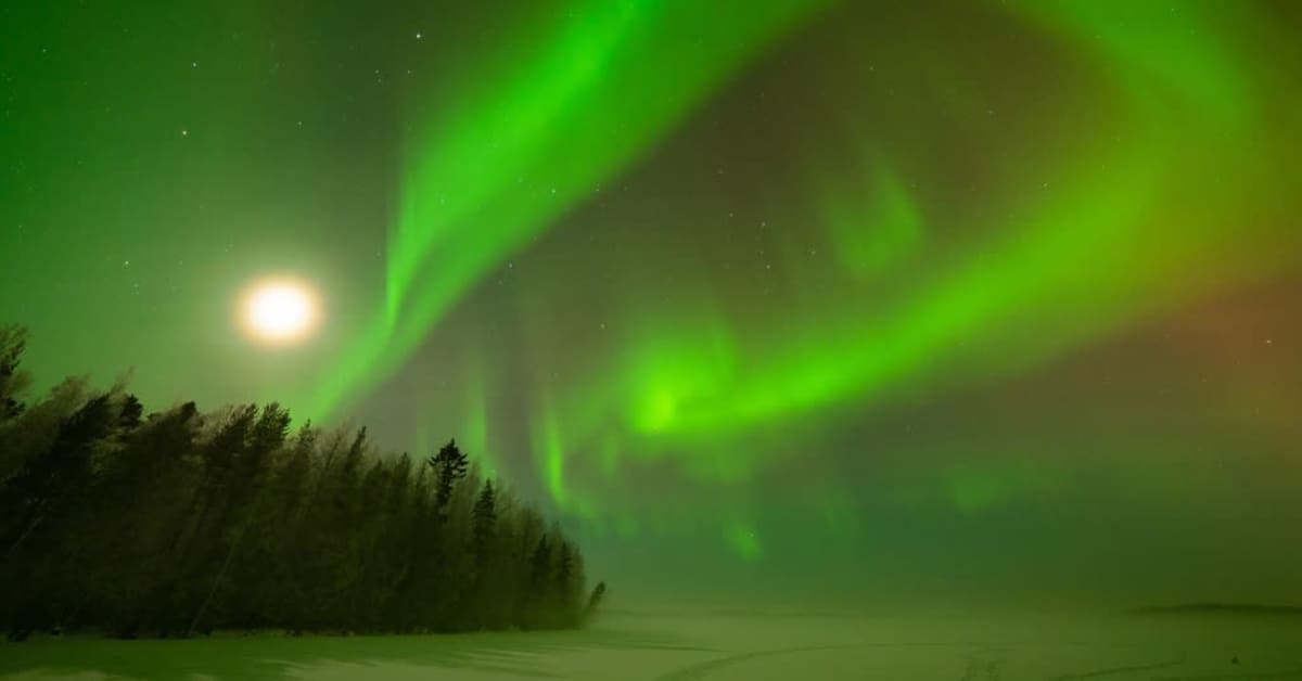 Revontulet loimottivat viime yönä laajasti myös Keski-Suomen yllä ...