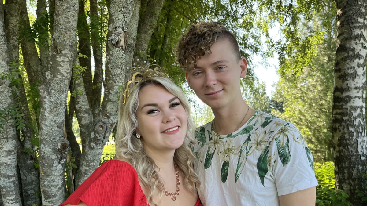 Vastakruunattu tangokuningatar Charlotta Saari, 22, aikoo omistautua ...