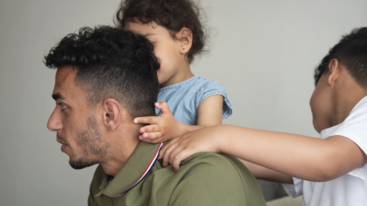 "Toivon, että omat lapseni eivät joudu kokemaan samaa", sanoo rasismia ...