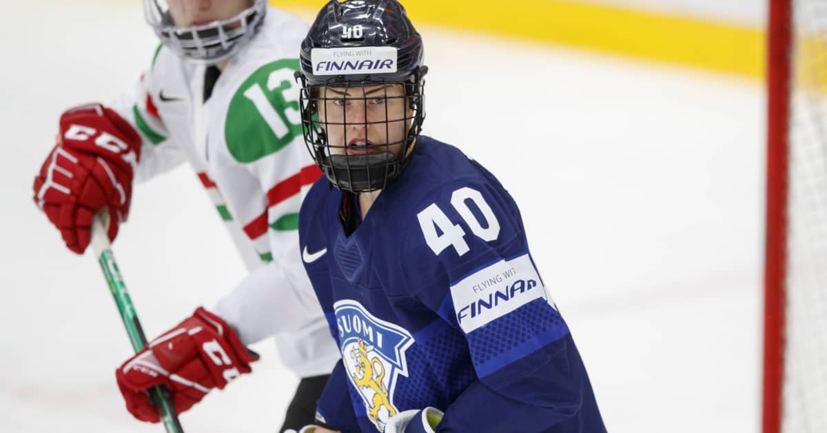 Suomalaistähti Noora Tulus joutui pelottavaan tilanteeseen kaukalossa ...