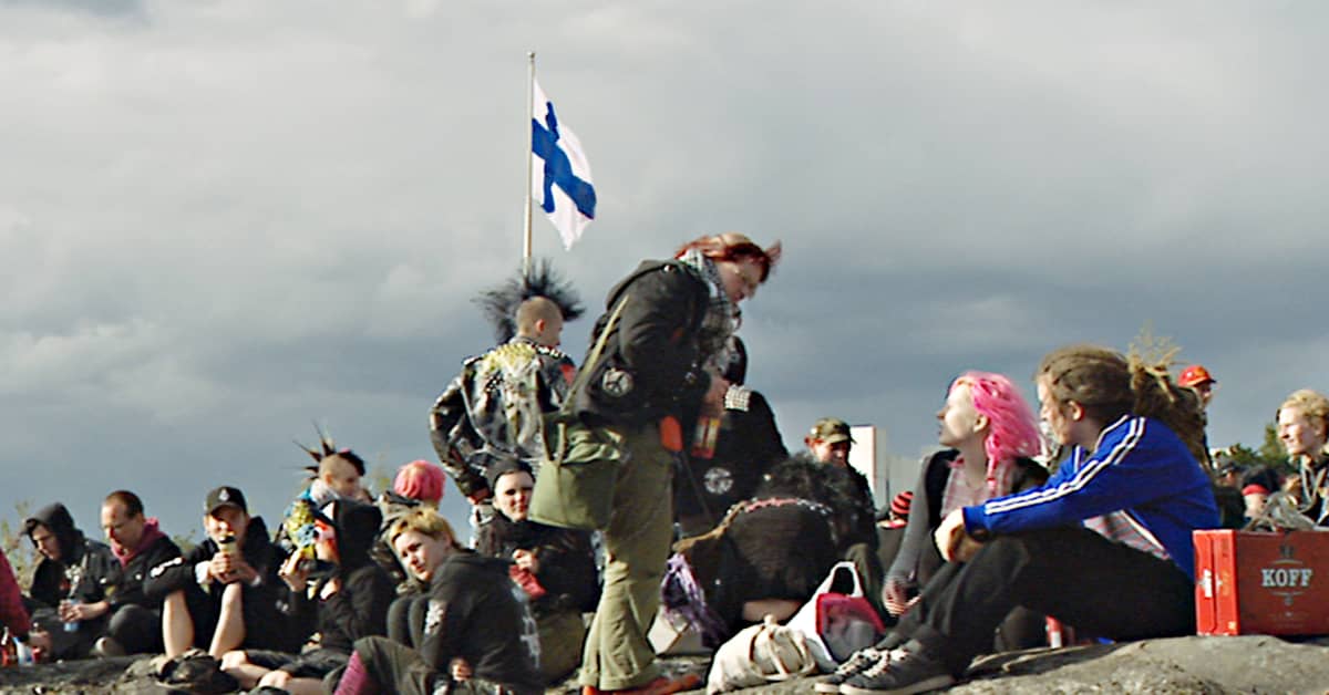 Suomi-punk rikkoi rajoja ja uudisti musiikin – se ei jäänyt kaupunkien ...