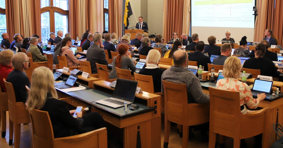 Länsi-Savo: Neljä valtuutettua lähtee perussuomalaisten ...