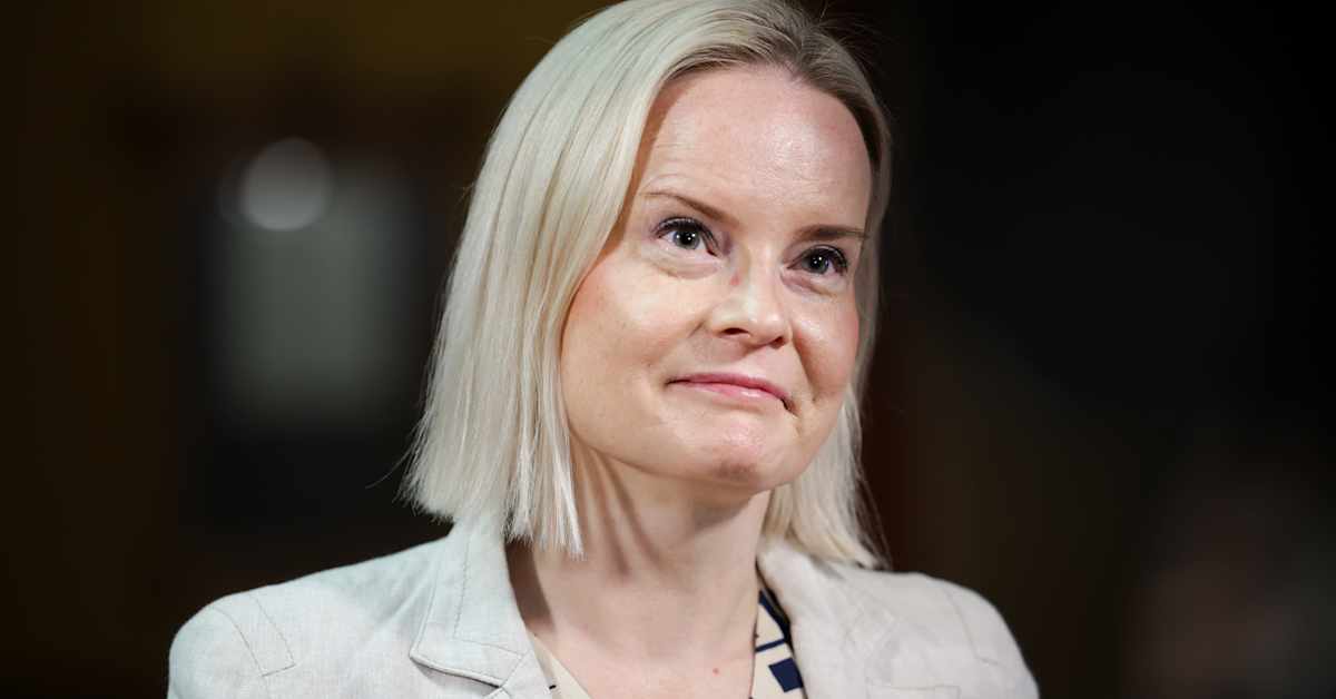 Riikka Purra ber inte om ursäkt för tidigare inlägg | Politik | Svenska Yle
